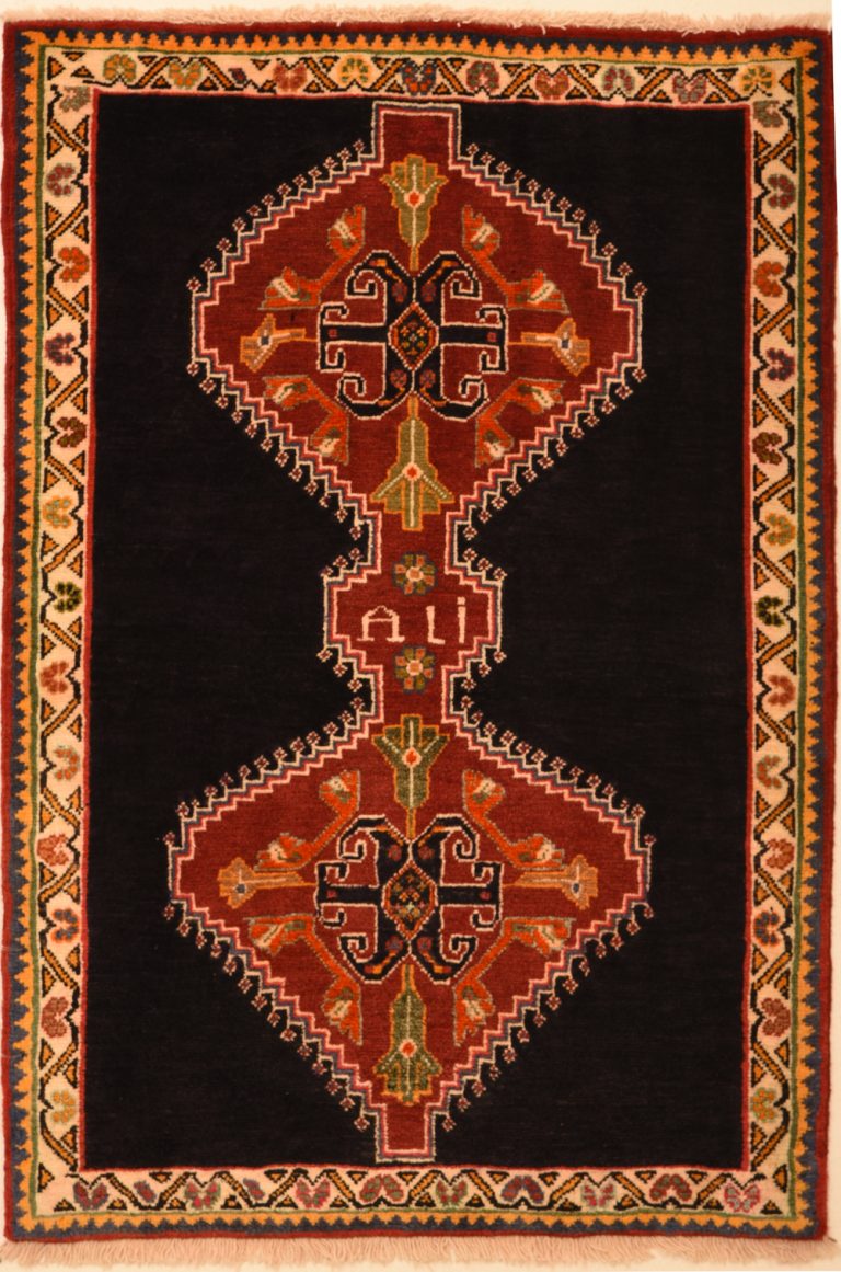 Qashqai 2'7" x 3'10" | Catalina Rug