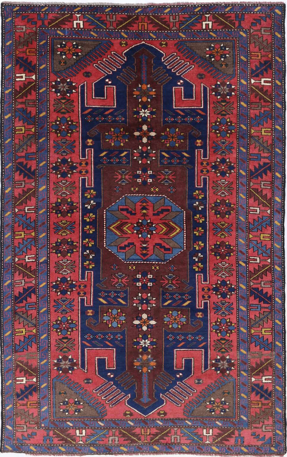 Decorating Bohemian Interiors With Persian Rugs | Catalina Rug